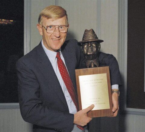 Remembering 1988 Coach Of The Year Lou Holtz - Bear Bryant Awards